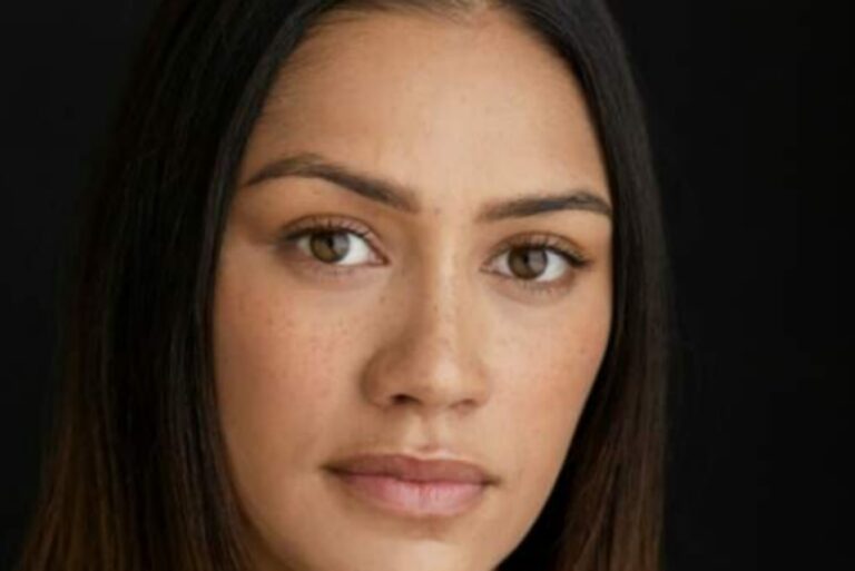 Jason Momoa Apple Series 'Chief of War' dengan Pemeran Luciane Buchanan ...