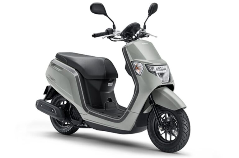 Skuter Mungil Honda Dunk 2025 Diluncurkan, Cek Spesifikasi dan Harganya ...