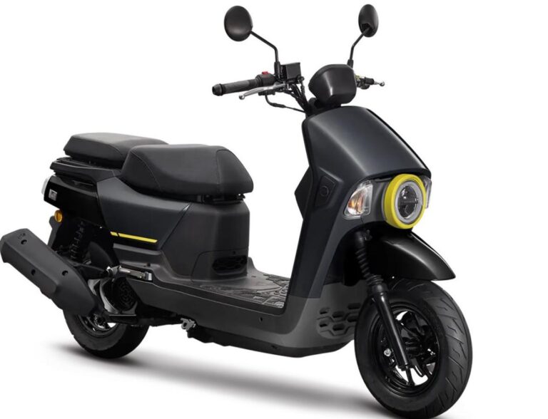 SYM 4MICA 2025 Diluncurkan, Skuter Mungil 150cc, Cek Spesifikasi dan ...