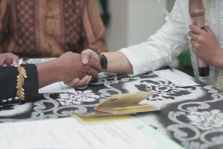 Yang Belum Tahu, Berikut Ini Dalil Haram Kawin Kontrak | Sukoharjonews.com